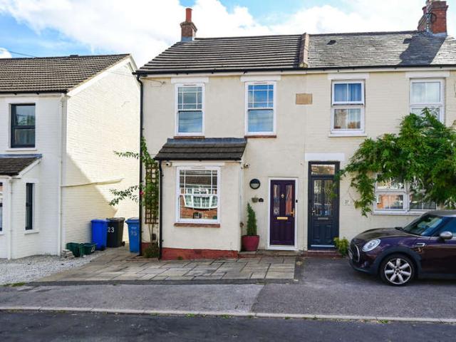 2 Bedroom Semi Detached House