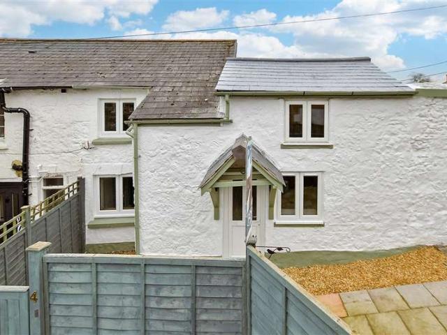 2 Bedroom Semi Detached House