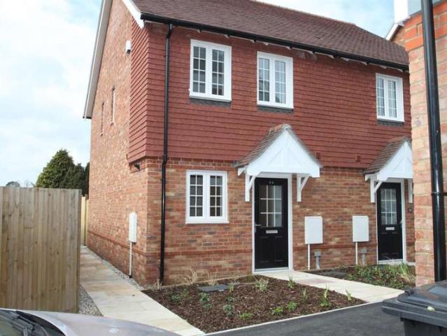 2 Bedroom Semi Detached House