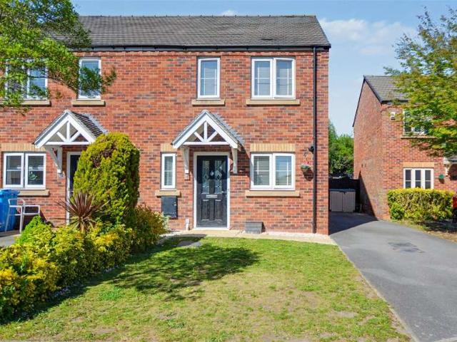 2 Bedroom Semi Detached House