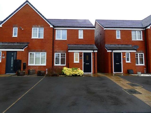 2 Bedroom Semi Detached House