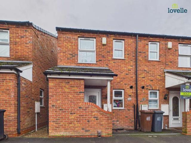 2 Bedroom Semi Detached House