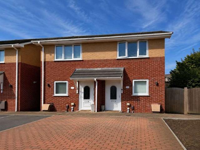 2 Bedroom Semi Detached House