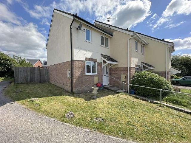 2 Bedroom Semi Detached House