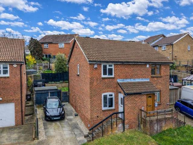 2 Bedroom Semi Detached House
