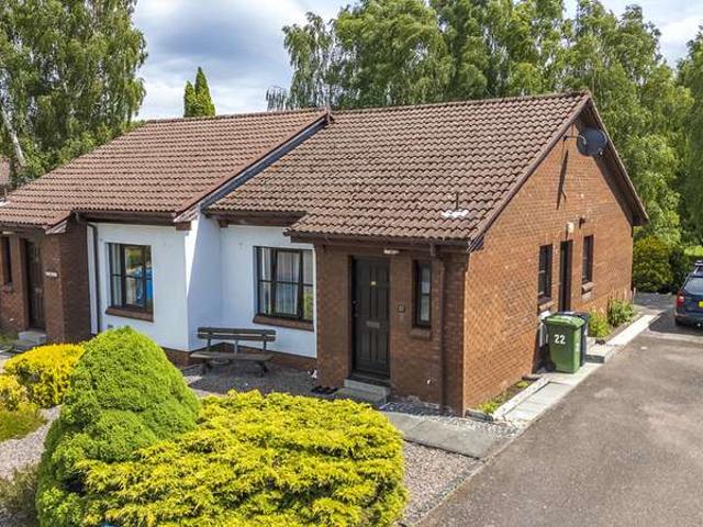 2 Bedroom Semi Detached House
