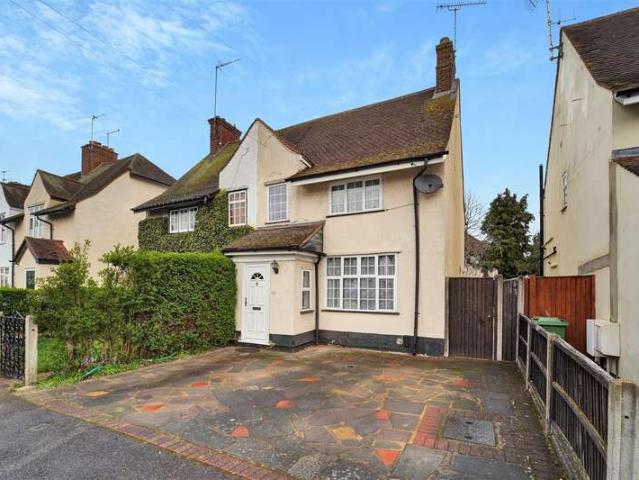 2 Bedroom Semi Detached House