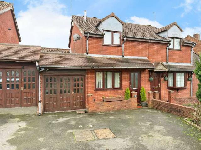 2 Bedroom Semi Detached House