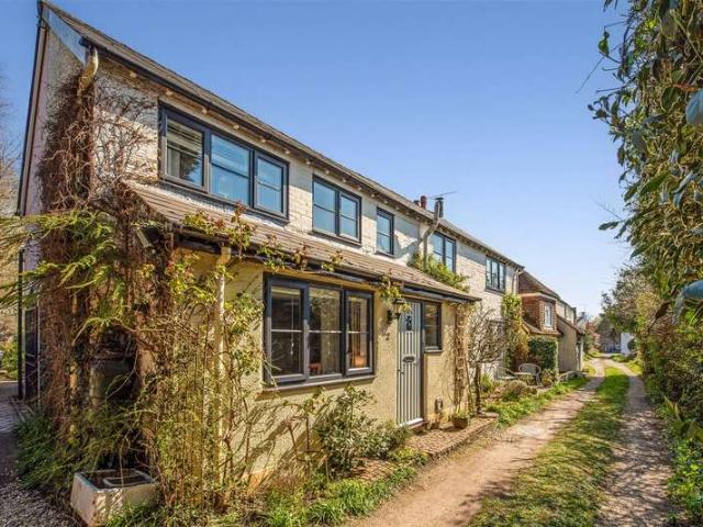 2 Bedroom Semi Detached House