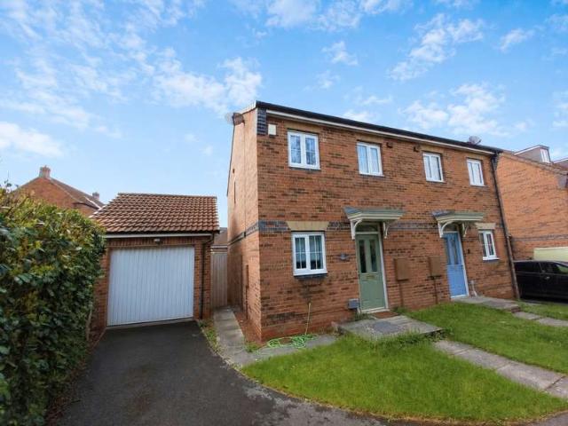 2 Bedroom Semi Detached House