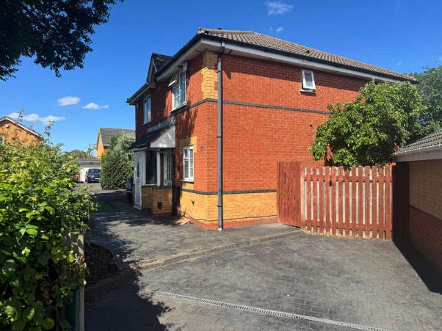2 Bedroom Semi Detached House