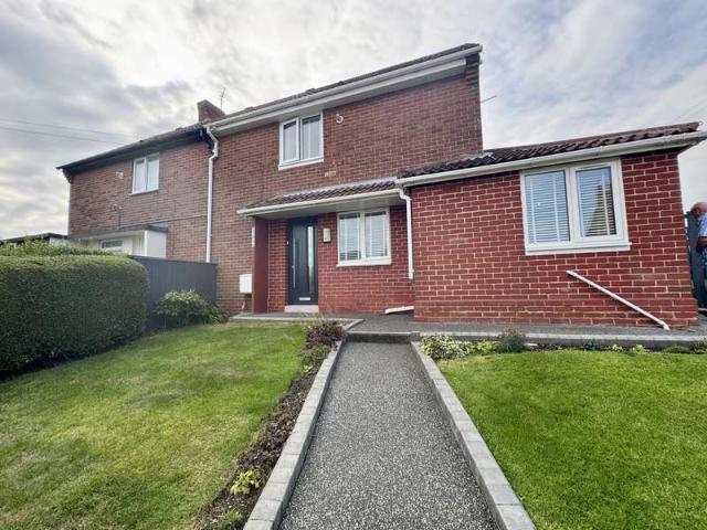 2 Bedroom Semi Detached House