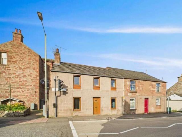 2 Bedroom Semi Detached House