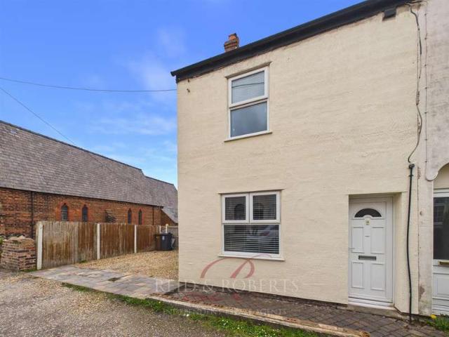 2 Bedroom Semi Detached House