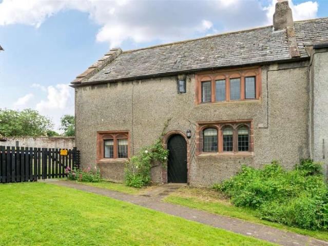 2 Bedroom Semi Detached House