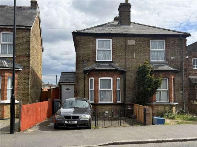 2 Bedroom Semi Detached House
