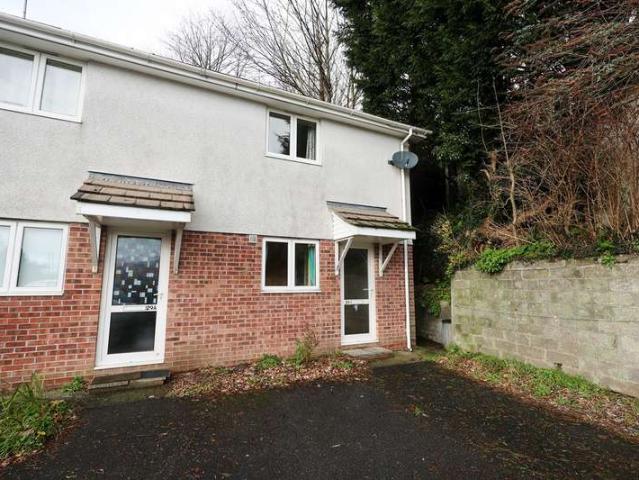 2 Bedroom Semi Detached House