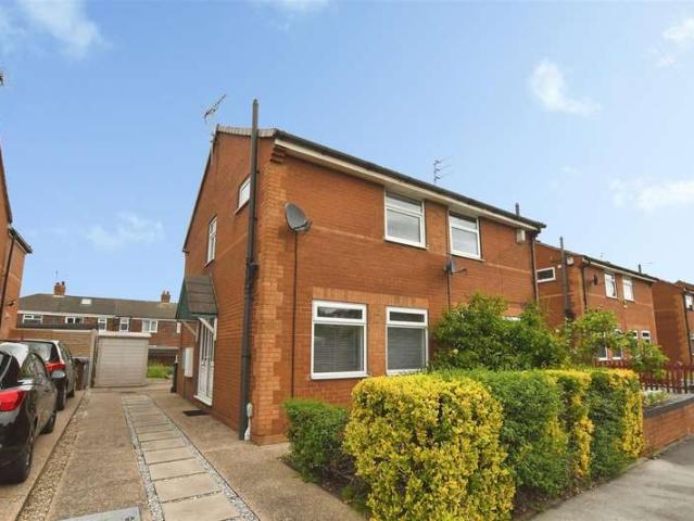 2 Bedroom Semi Detached House