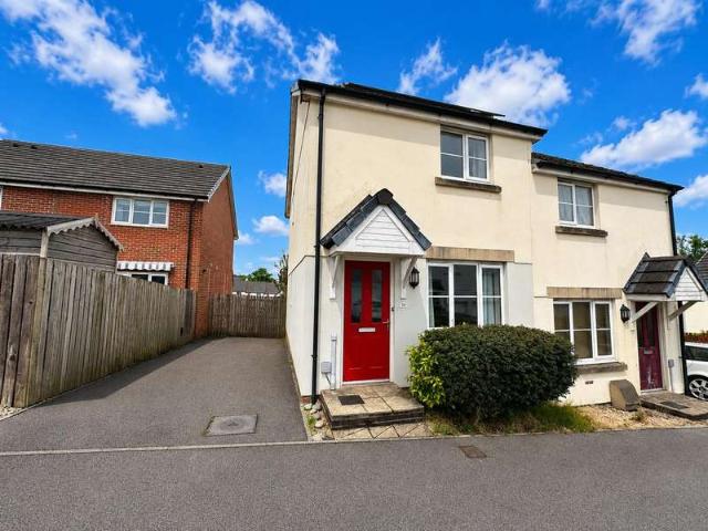 2 Bedroom Semi Detached House