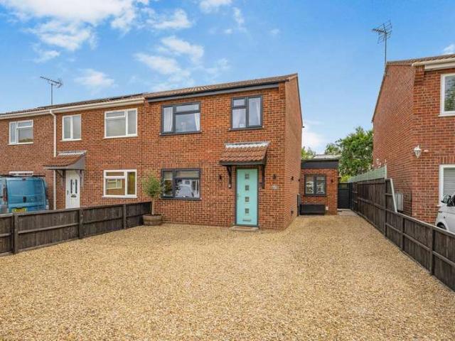 2 Bedroom Semi Detached House