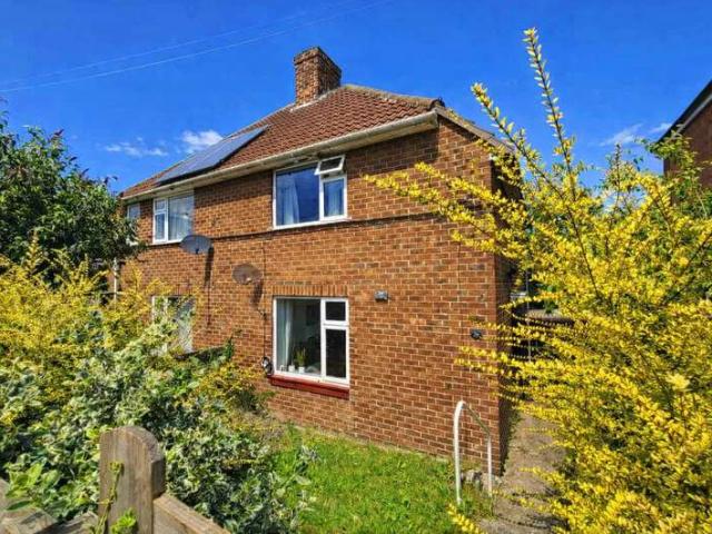 2 Bedroom Semi Detached House
