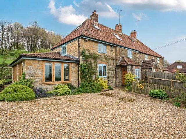 2 Bedroom Semi Detached House