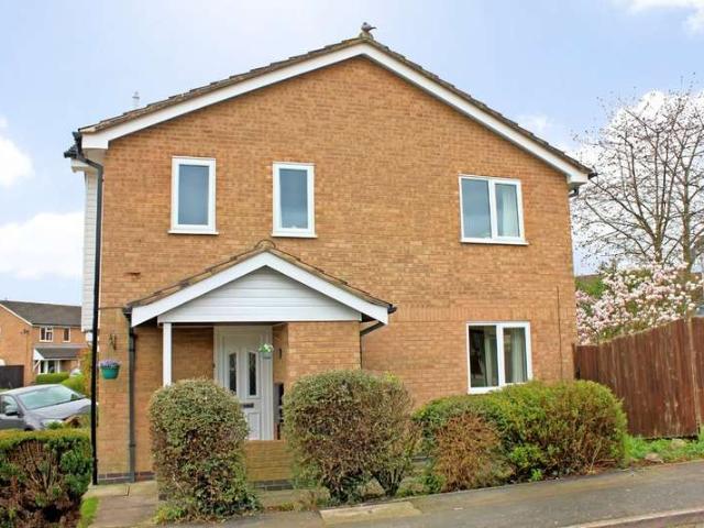 2 Bedroom Semi Detached House