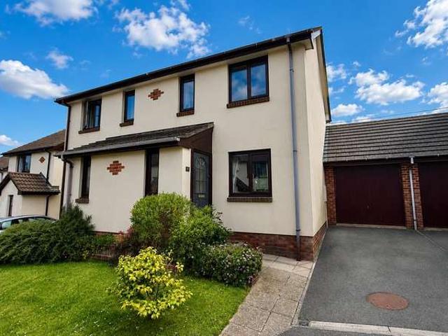 2 Bedroom Semi Detached House