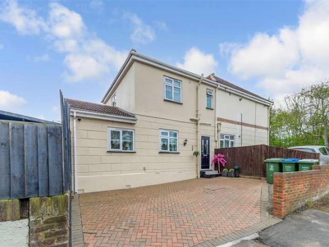 2 Bedroom Semi Detached House