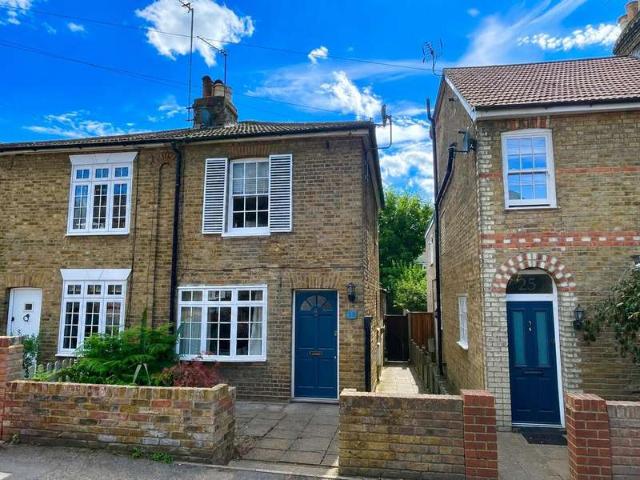 2 Bedroom Semi Detached House