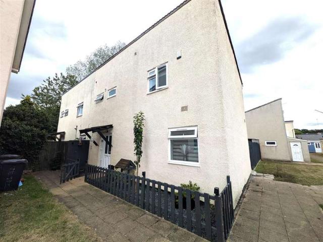 2 Bedroom Semi Detached House