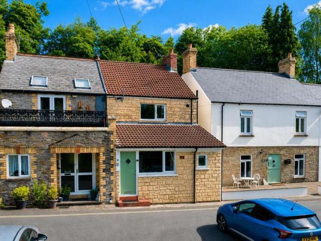 2 Bedroom Semi Detached House
