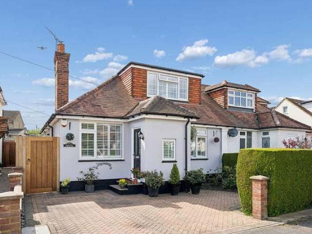 2 Bedroom Semi Detached House