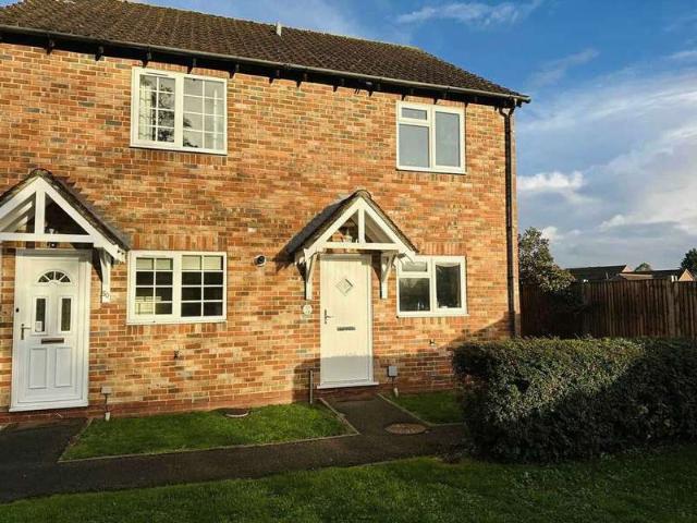 2 Bedroom Semi Detached House