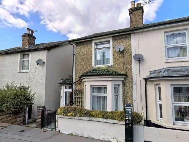 2 Bedroom Semi Detached House