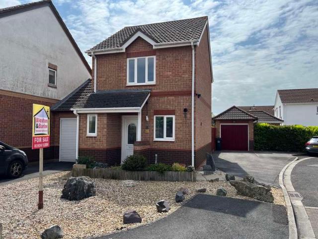 2 Bedroom Semi Detached House