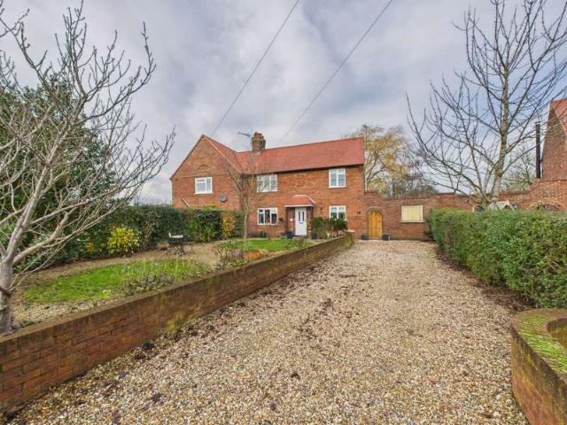 2 Bedroom Semi Detached House