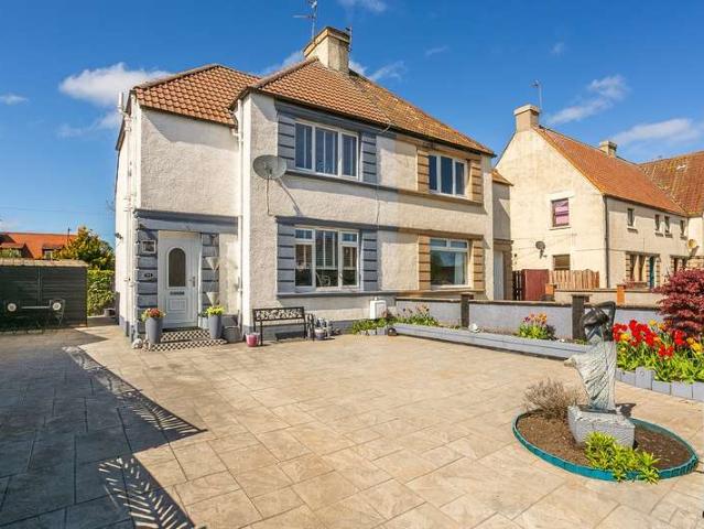 2 Bedroom Semi Detached House