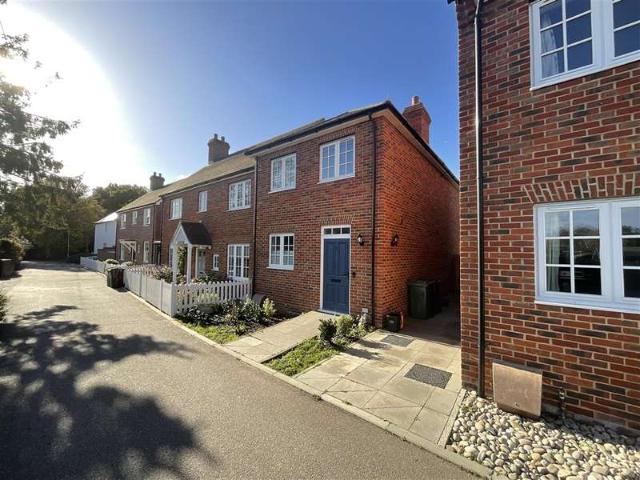 2 Bedroom Semi Detached House