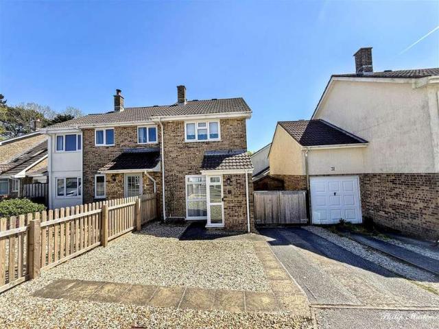 2 Bedroom Semi Detached House