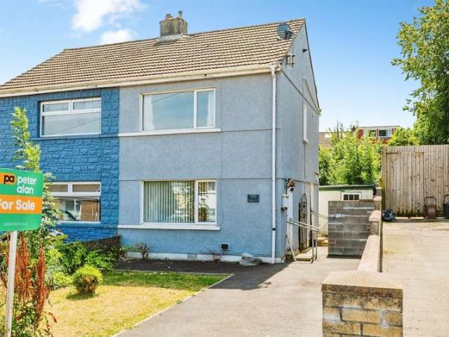 2 Bedroom Semi Detached House