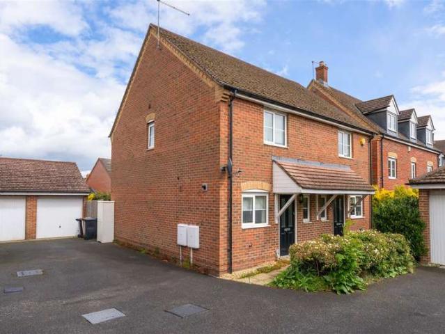 2 Bedroom Semi Detached House