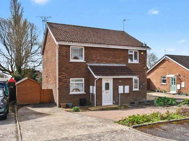 2 Bedroom Semi Detached House