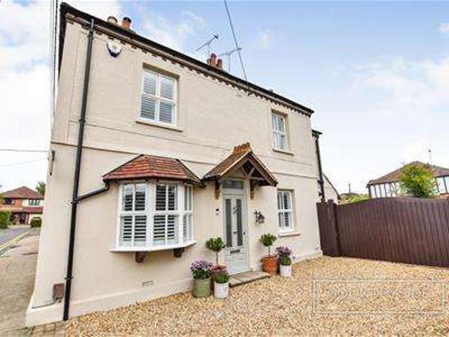 2 Bedroom Semi Detached House