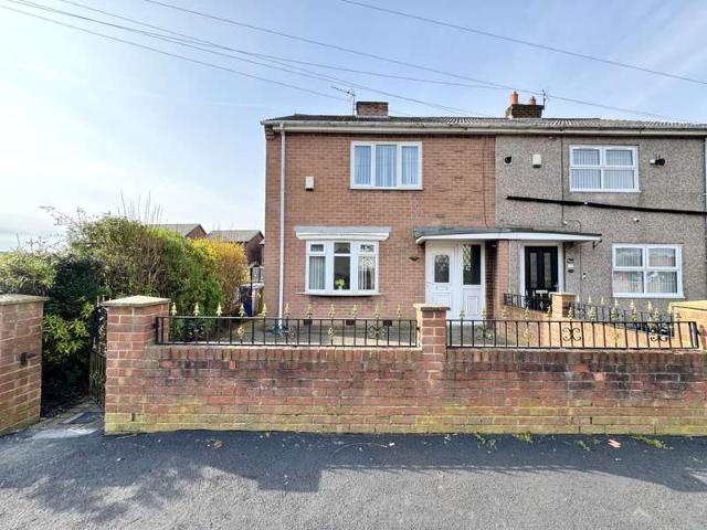 2 Bedroom Semi Detached House