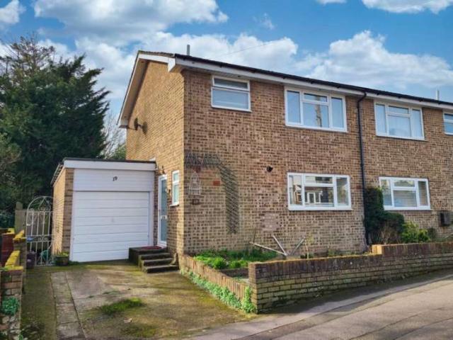 2 Bedroom Semi Detached House