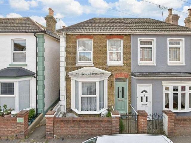 2 Bedroom Semi Detached House