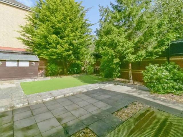2 Bedroom Semi Detached House