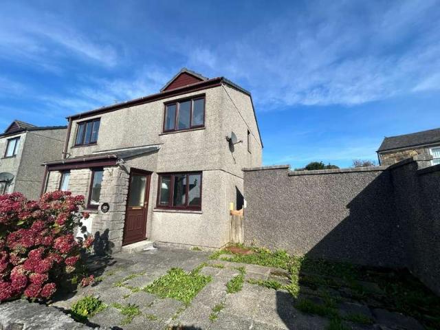 2 Bedroom Semi Detached House
