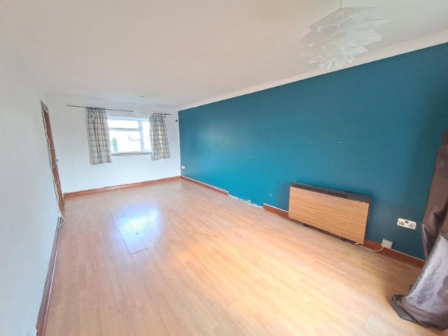 2 Bedroom semi detached House
